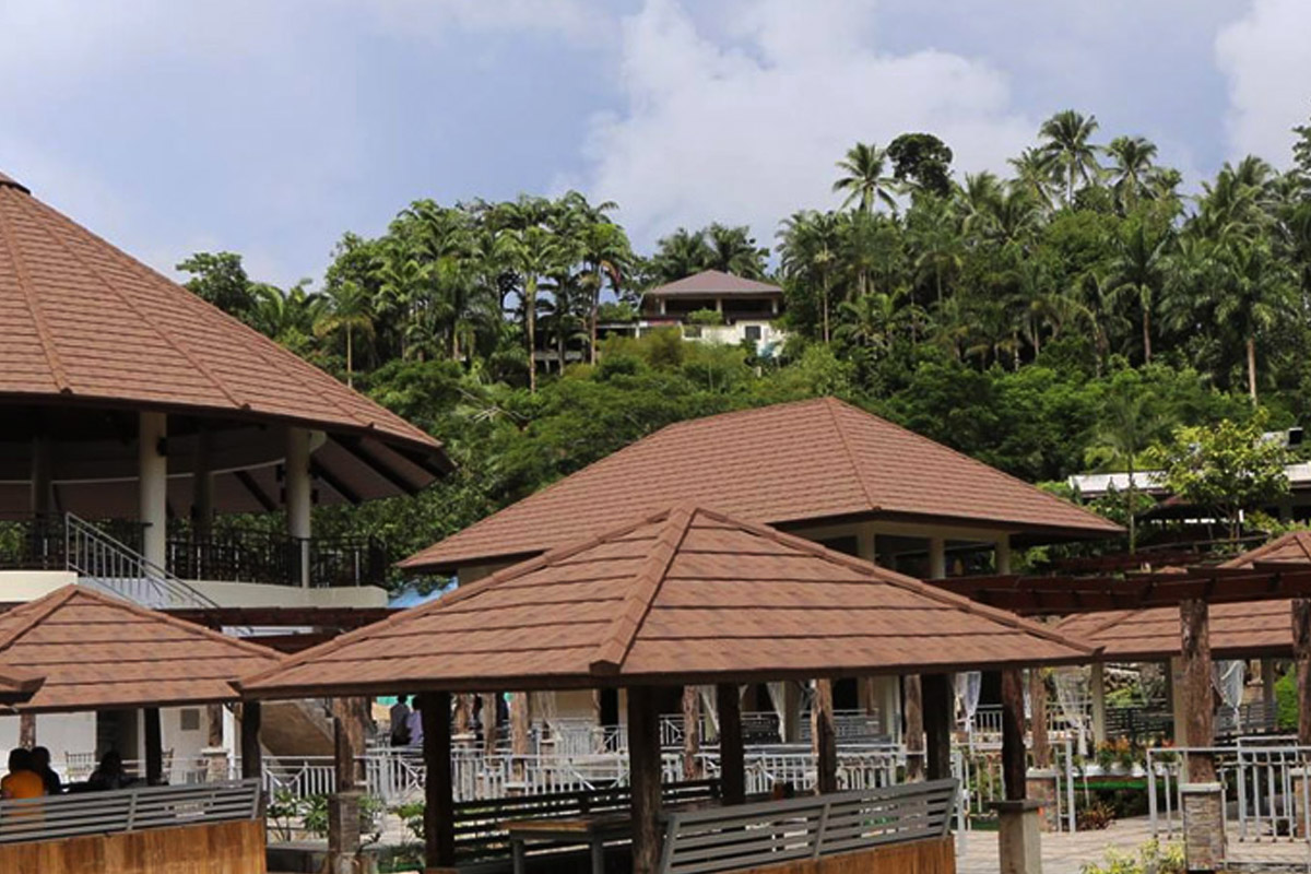 Kamayan Sa Palaisdaan | Tayabas City, Quezon Province